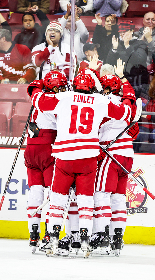 2024-25 Wisconsin Men's Hockey